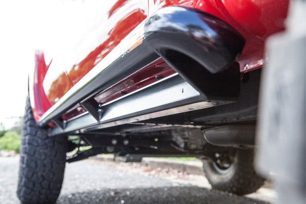Toyota Hilux N70 ANGLED Rock Sliders / Side Steps – Powdercoated ...