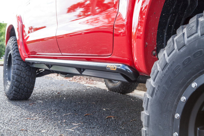 Toyota Hilux N70 ANGLED Rock Sliders / Side Steps – Powdercoated ...